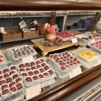 SHANE CONFECTIONERY - Updated August 2025 - 478 Photos & 217 Reviews ...