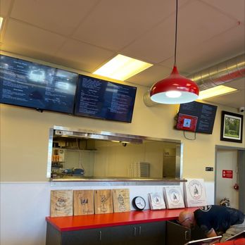 CAPITOL PIZZA - Updated January 2026 - 16 Photos & 29 Reviews - 1500 W ...