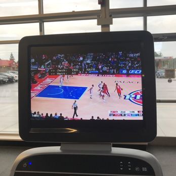 GOODLIFE FITNESS - Updated December 2025 - 1070 Stone Church Road E ...