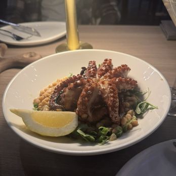 PERLA OYSTER BAR AND GRILL - Updated January 2026 - 106 Photos & 33 ...