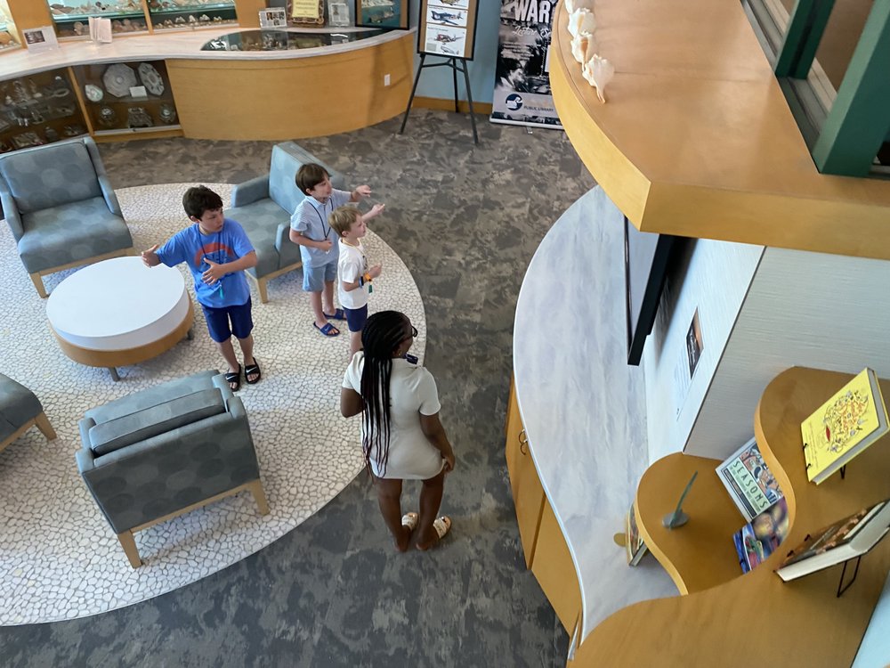 SANIBEL PUBLIC LIBRARY - Updated May 2024 - 33 Photos & 10 Reviews ...