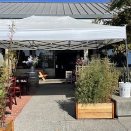 SIMMER - Updated August 2025 - 366 Photos & 388 Reviews - 6358 Commerce ...