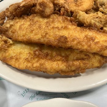 THE LIBERAL CLUB RESTAURANT - 39 Photos & 61 Reviews - 20 Star St, Fall ...