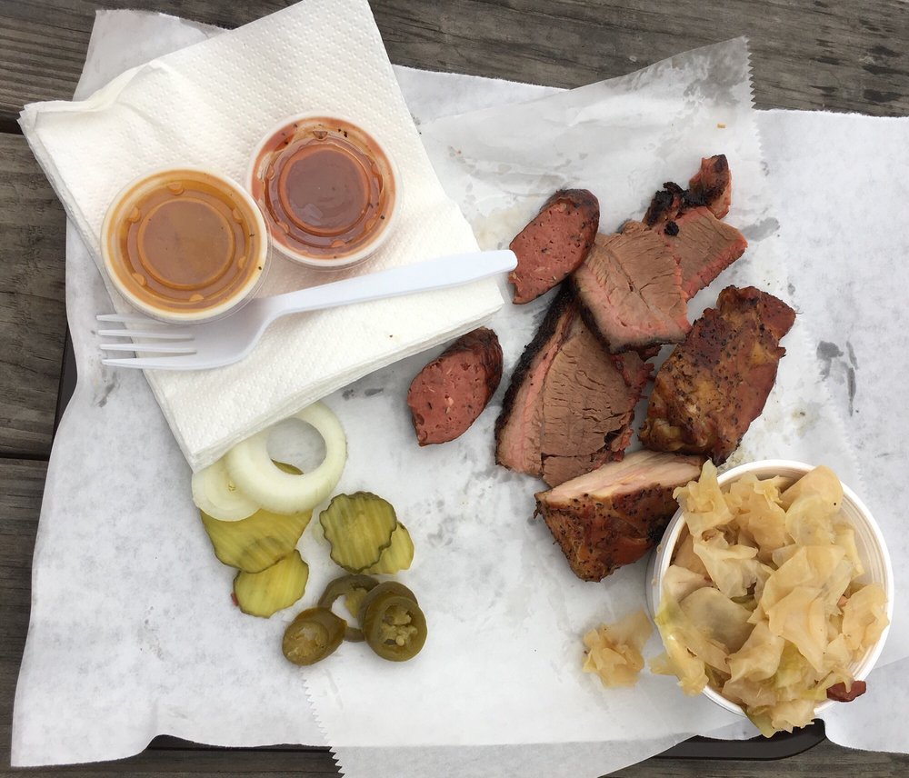 BROWN’S BAR-B-QUE - 221 Photos & 359 Reviews - Barbeque - 1901 S Lamar ...