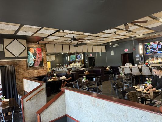 POPPINCORKS BISTRO - Updated December 2025 - 52 Photos & 46 Reviews ...