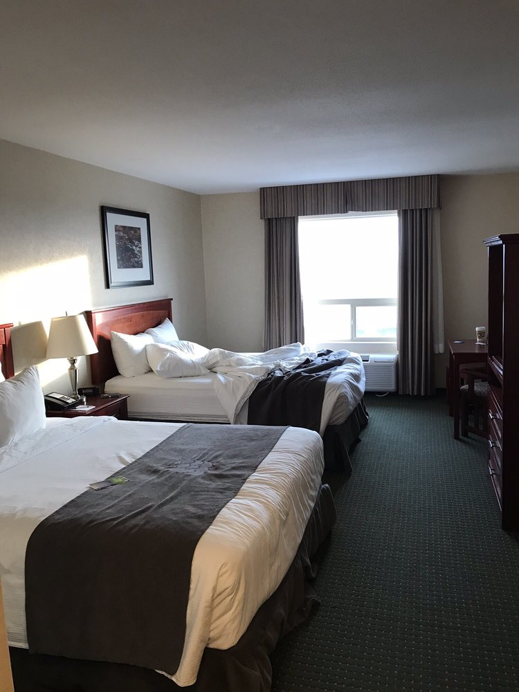 LAKEVIEW INNS & SUITES - Updated January 2026 - 1550 Holmes Street SE ...