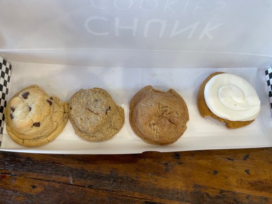 CHUNK COOKIES - Updated December 2025 - 131 Photos & 185 Reviews - 4331 ...