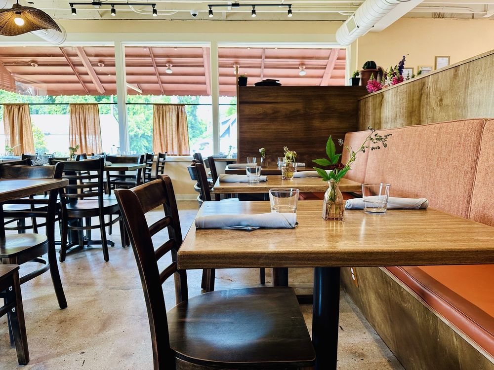 TANTISIMO - Updated August 2025 - 90 Photos & 27 Reviews - 306 46th Ave ...