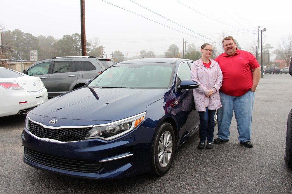 D&R AUTO SALES - Updated October 2025 - 43 Photos - 714 Southwest Blvd ...