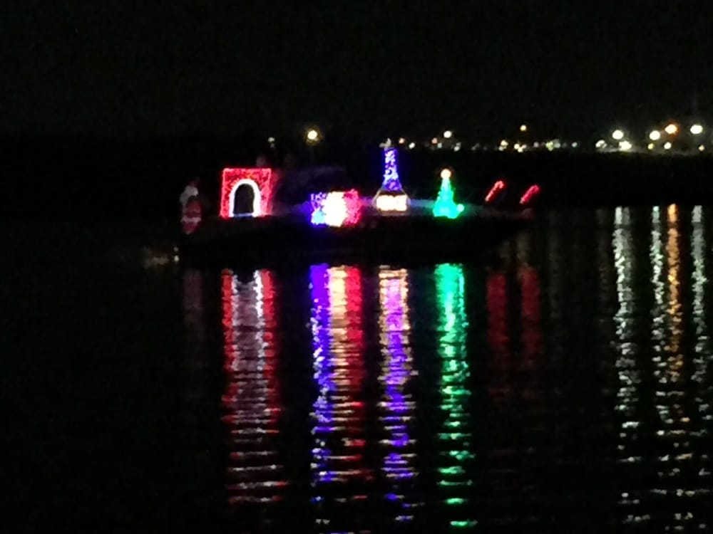 ALEXANDRIA HOLIDAY BOAT PARADE - Prince St, Alexandria, Virginia ...