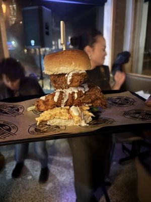 HIGH POINTE BURGER JOINTE - Updated December 2025 - 38 Photos & 16 ...