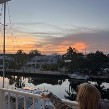 SKIPJACK RESORT & MARINA - Updated January 2026 - 199 Photos & 90 Real ...