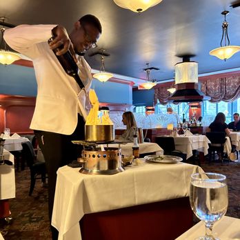 LE CONTINENTAL - Updated December 2024 - 515 Photos & 241 Reviews - 26 ...