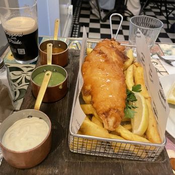 THE MAYFAIR CHIPPY - Updated July 2024 - 858 Photos & 530 Reviews - 14 ...