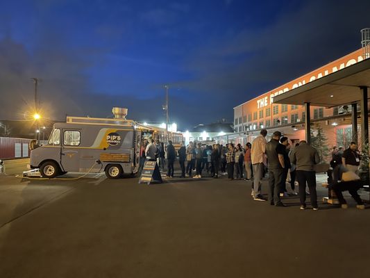 THE REDD - Updated October 2025 - 60 Photos & 11 Reviews - 831 SE ...