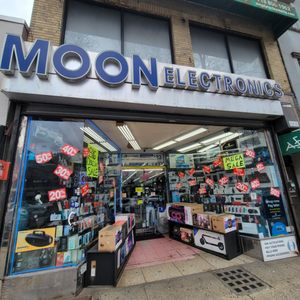 B&H PHOTO VIDEO - ELECTRONICS AND CAMERA STORE - Updated August 2025 ...