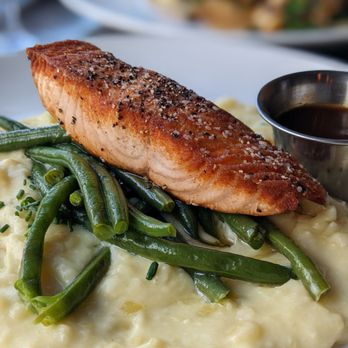 DOOR 222 FOOD & DRINK - Updated June 2024 - 269 Photos & 473 Reviews ...