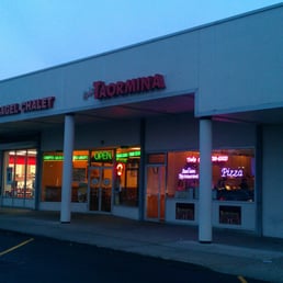 TAORMINA RISTORANTE & PIZZERIA - Updated December 2025 - 175 Photos ...