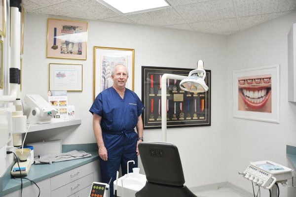 STANGER ARTHUR, DMD - Updated August 2025 - 875 Meadows Rd, Boca Raton ...