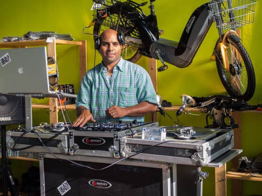 DJ SEAN DEREK - Updated September 2025 - 10 Photos - Phoenix, Arizona ...