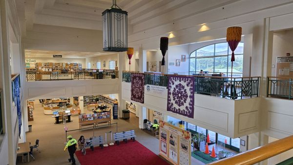 HAWAII STATE PUBLIC LIBRARY SYSTEM - KAPOLEI LIBRARY - Updated November ...