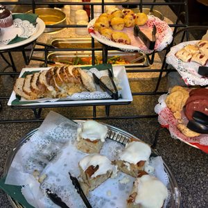 SPROUT’S INN - Updated June 2024 - 41 Photos & 41 Reviews - 2814 N 12th ...