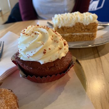 BOM DIA CAFÉ & BAKERY - Updated February 2025 - 94 Photos & 34 Reviews ...