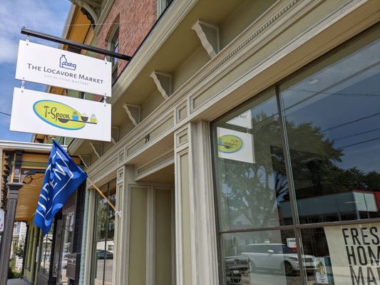 THE LOCAVORE MARKET - Updated October 2025 - 29 W Market St, Red Hook ...