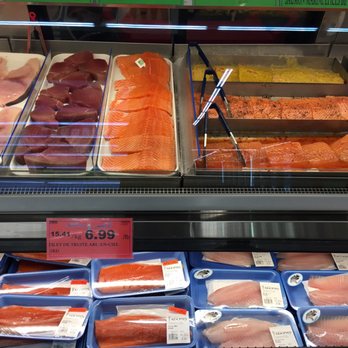 ADONIS - Updated December 2025 - 20 Photos & 26 Reviews - 225 Rue Peel ...