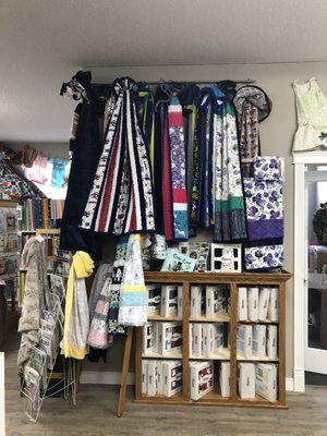 LORI’S COUNTRY COTTAGE - Updated December 2025 - 28 Photos - 130 ...