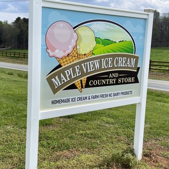 MAPLE VIEW FARM COUNTRY STORE - Updated May 2025 - 304 Photos & 359 ...