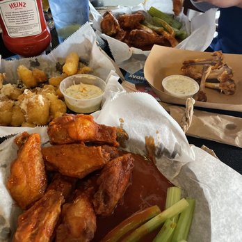 THE WILD GOOSE BAR & GRILL - Updated November 2024 - 170 Photos & 386 ...