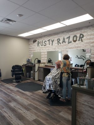 THE RUSTY RAZOR - 1801 N Main St, Mitchell, South Dakota - Men's Hair ...