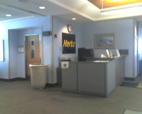 AMC PASSENGER TERMINAL NORFOLK - Updated July 2025 - 8449 Air Cargo Rd ...