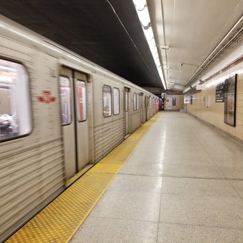 KEELE SUBWAY STATION - Updated January 2026 - 44 Photos - 21 Keele ...