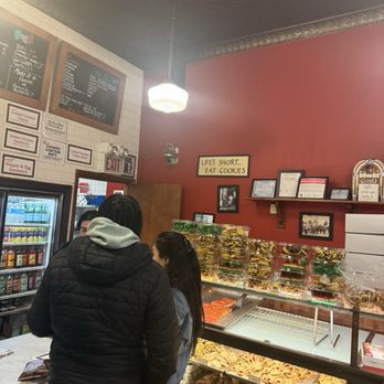 D’AMATO’S BAKERY - Updated April 2025 - 639 Photos & 618 Reviews - 1124 ...