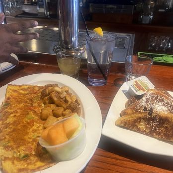 7 WEST BISTRO GRILLE - Updated April 2025 - 546 Photos & 567 Reviews ...