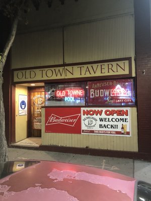 OLD TOWNE TAVERN - 14 Photos & 27 Reviews - 7662 Main St, Midvale, UT ...