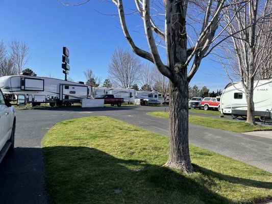 PILOT RV PARK - Updated August 2025 - 21 Photos - 2125 Hwy 395 S ...
