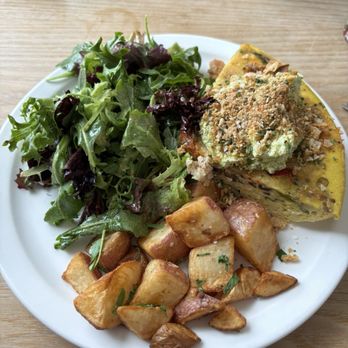 MAGPIE DINER - Updated April 2025 - 235 Photos & 176 Reviews - 85 West ...