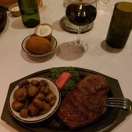 PINEWOOD SUPPER CLUB - 75 Photos & 72 Reviews - 1208 Half Moon Lake Dr ...