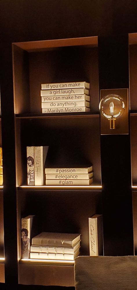 THE DUKE LOUNGE - 78 Photos & 15 Reviews - 39475 Woodward Ave ...