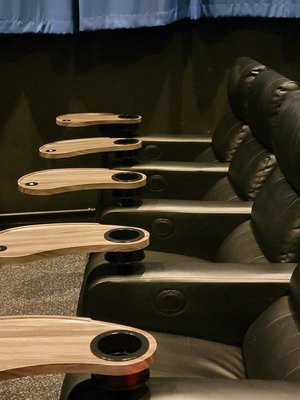 RIVERSIDE CINEMA - Updated October 2025 - 50 Photos & 62 Reviews - 1650 ...