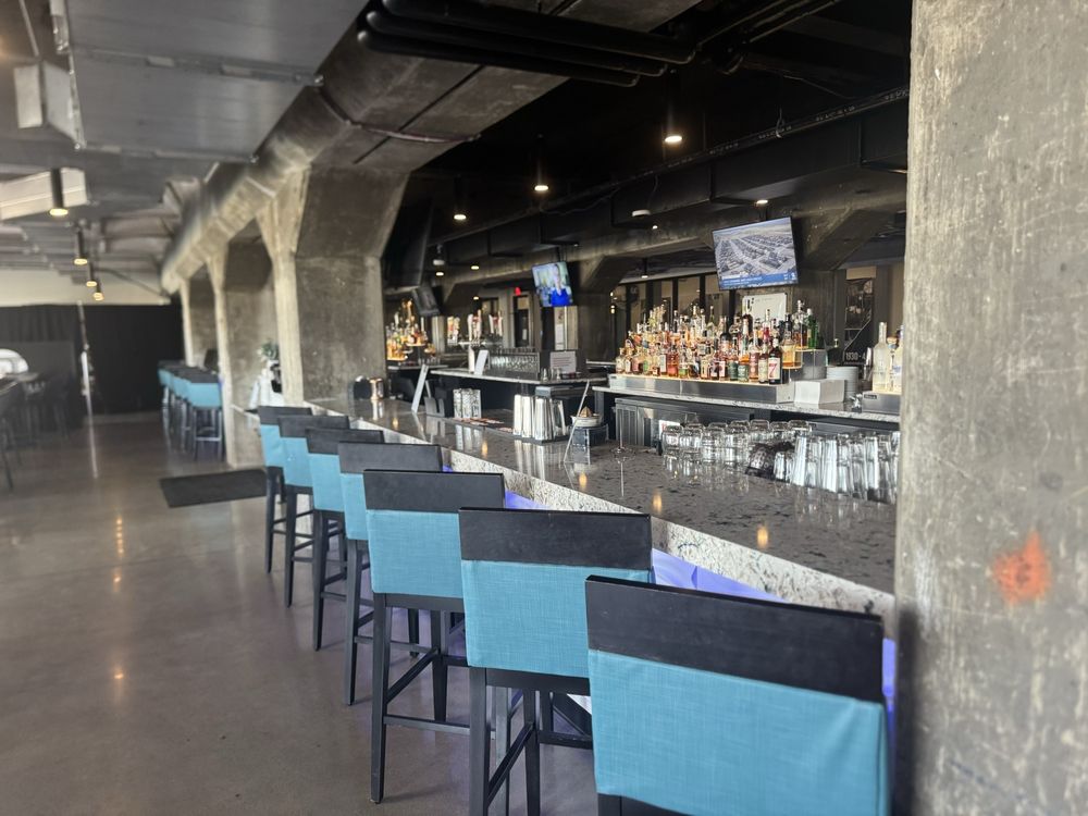 HYDRAULIC BAR - Updated December 2025 - 11 Reviews - 600 N B St ...