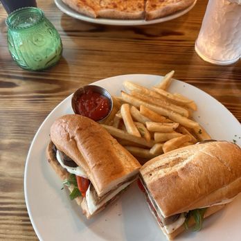 GARIBALDI TRATTORIA - Updated September 2024 - 19 Photos & 26 Reviews ...