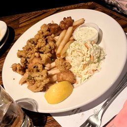 COWESETT INN - Updated December 2025 - 116 Photos & 117 Reviews - 226 ...