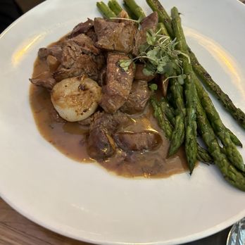 PRIMROSE TABLE - Updated May 2024 - 149 Photos & 135 Reviews - 1650 ...