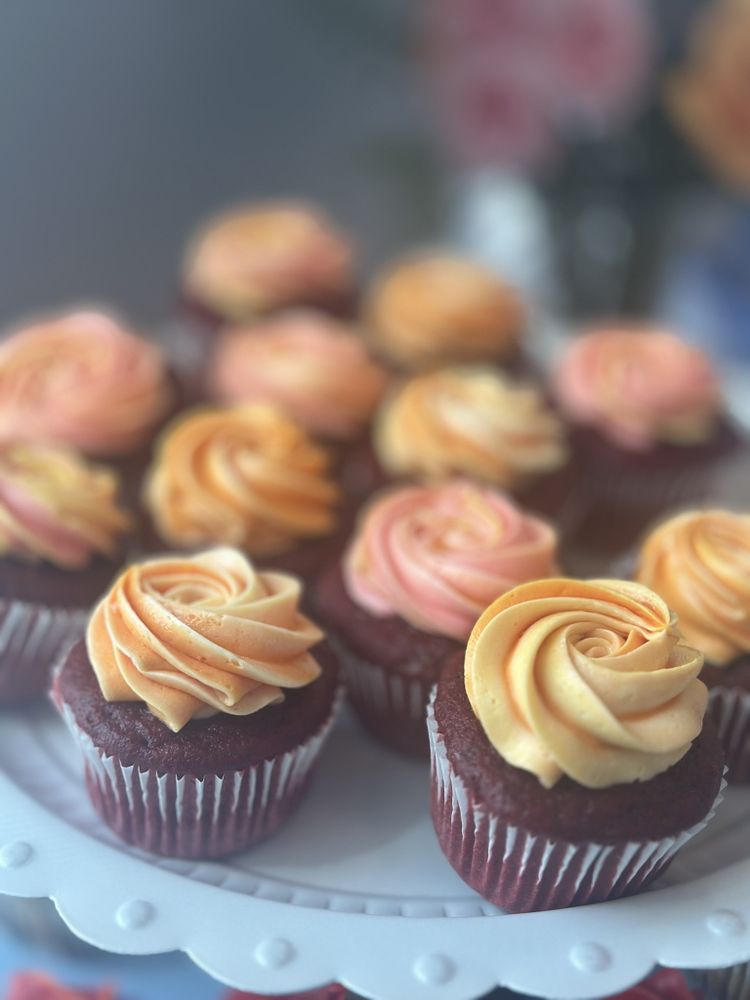 CAKE ME HAPPY - Updated December 2025 - 16 Photos - Carmel, Indiana ...