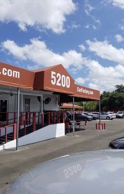 CAR FACTORY OUTLET HOLLYWOOD - Updated January 2026 - 44 Photos & 33 ...