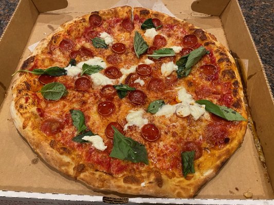 EATALIANO MARKET & DELI - 12 Photos & 20 Reviews - 5325 Phelps Luck Dr ...